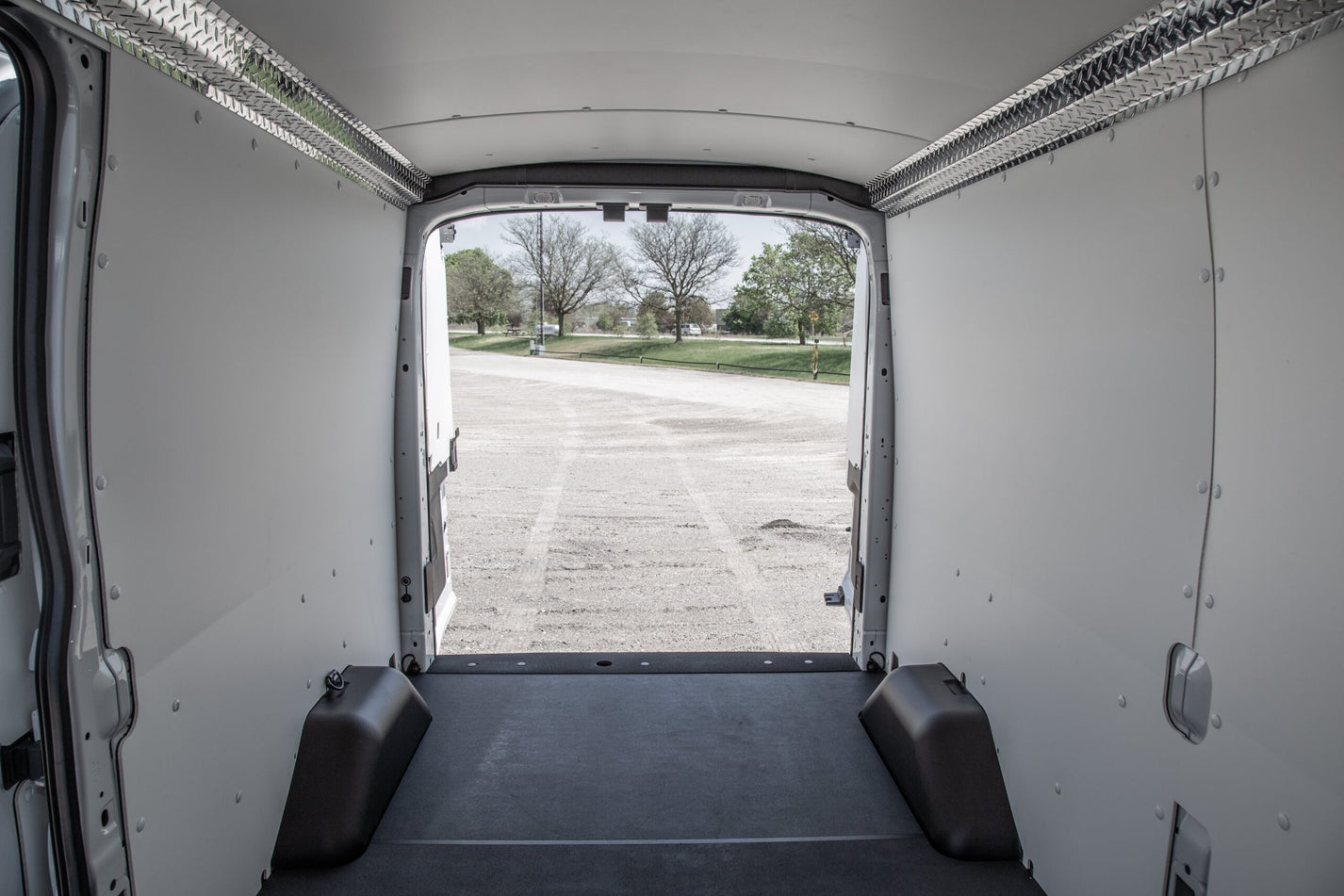 EconoLite Non-Insulated Wall Liners for Ford Transit Cargo Vans - FLEET ...