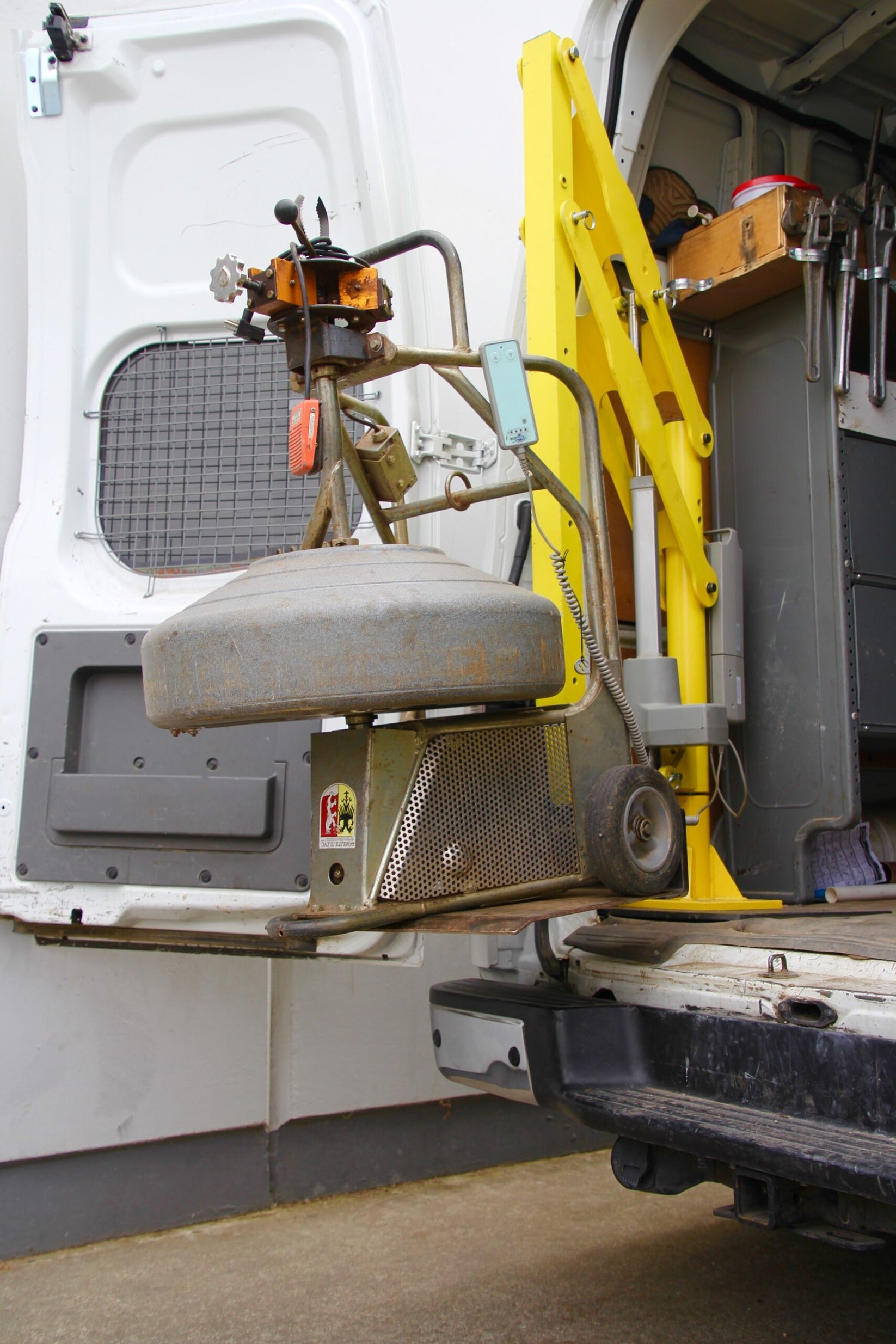 Cargo Van Liftgate for Sprinter, Ford Transit, ProMaster & NV Cargo ...